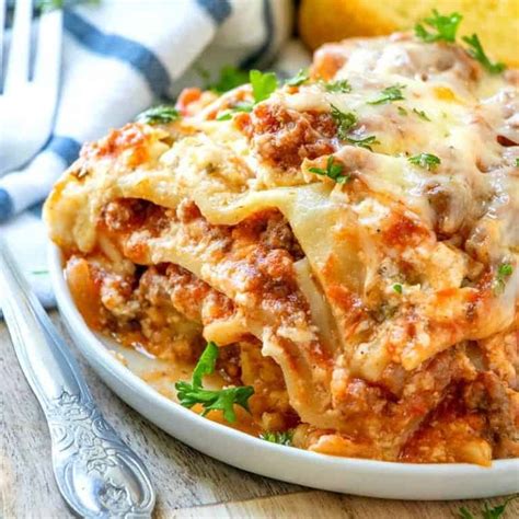 The Best Crock Pot Lasagna