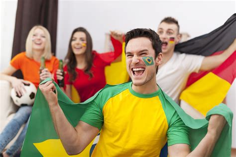 O patrão é obrigado a dar folga em dia de jogo do Brasil na Copa do