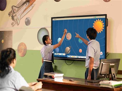 Thiết bị dạy học gồm những gì