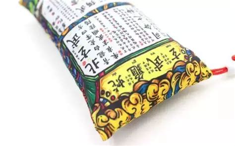 一百年这些设计元素还在流行中国风包装迸发独特创意火花