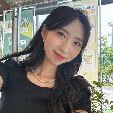 챠미 진주 귀걸이 결혼식 하객룩 코디로 좋은 실버 귀걸이 여자 귀걸이 추천 네이버 블로그