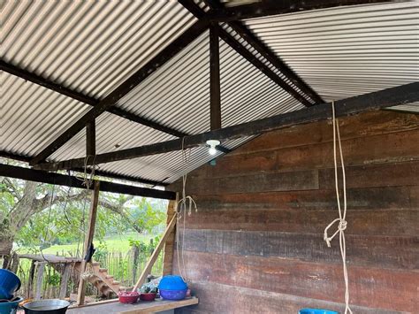 Joey Solar Sayaxché Home