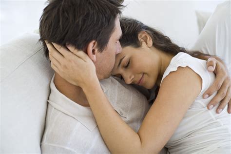 15 Things To Do In A New Relationship Styles Weekly