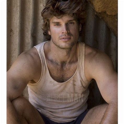 Modelo Paul Freeman Larrikin Yakka Paul Freeman Hc Htf Hairy Playgirl