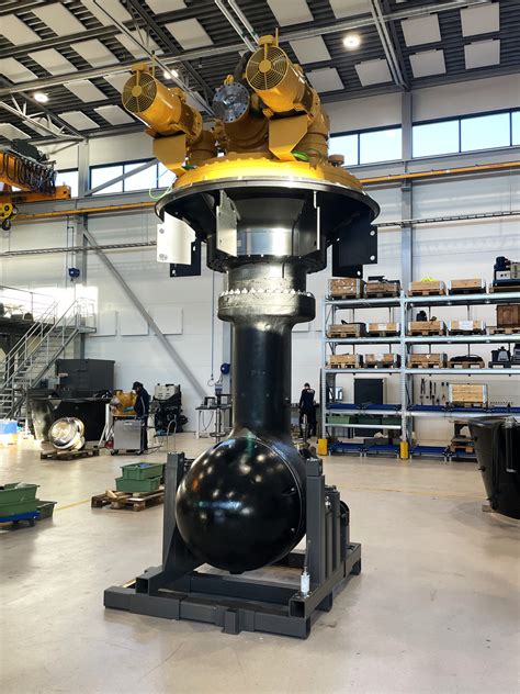 Azimuth Thruster Berg Propulsion