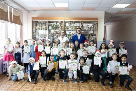 В центре образования №44 имени Маршала Советского Союза Г К Жукова 29 декабря были вручены