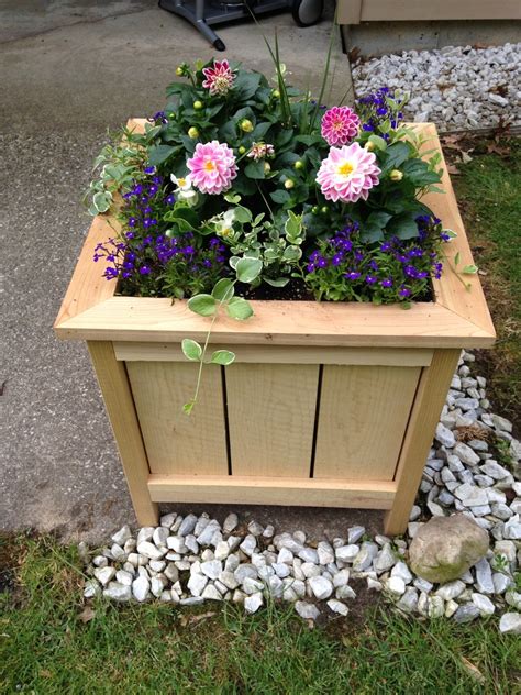 Cedar Planter Ana White