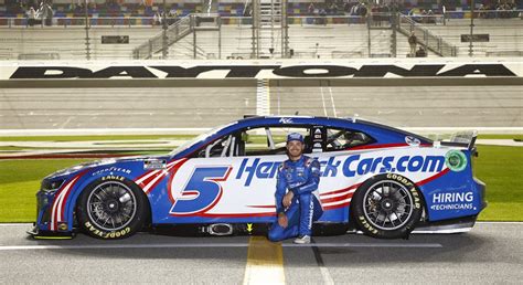 Kyle Larson 2024 Daytona 500 Neely Wenonah