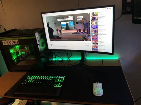 Cheesemans Setup Simple Gaming Setup Scooget