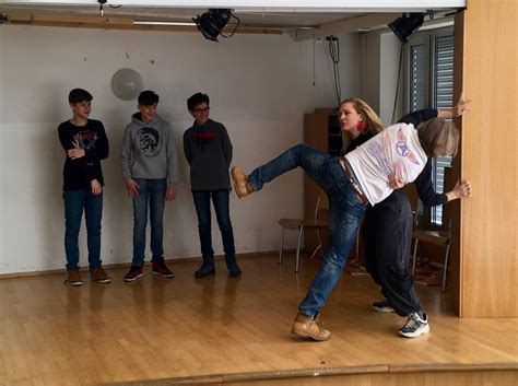 Theaterworkshop Mit Lilian Klebow Und Erich Altenkopf G11