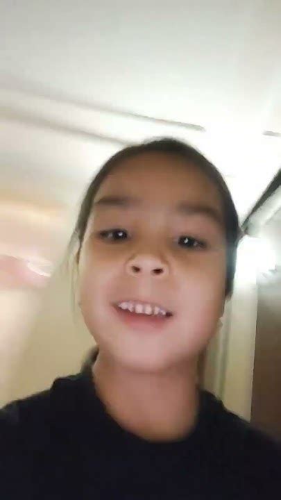 Опять что то придумала Сафиночка выкрутасрчка Animation Funny Dance