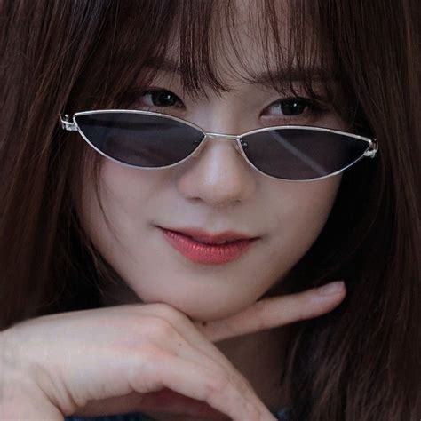 Kpop Girl Groups Kpop Girls Cat Eye Sunglasses Sunglasses Women