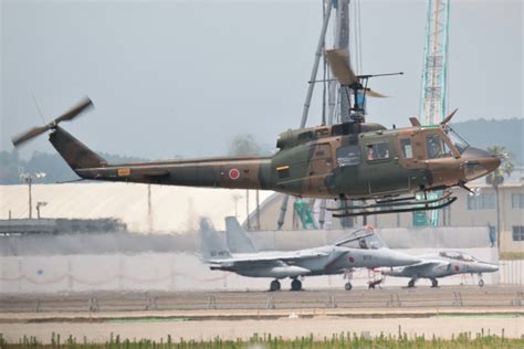 陸上自衛隊 Fuji Uh 1j 41869 新田原基地 航空フォト By Donkeyさん 撮影2024年05月25日