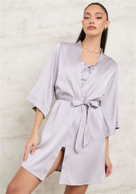 تسوقوا مجموعة من 2 روب قميص نوم للنساء أونلاين سنتربوينت السعودية