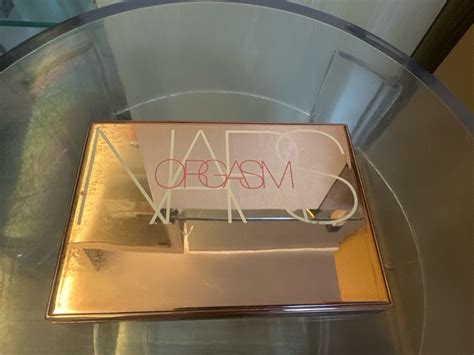 Nars Orgasm On The Beach Palette 美容＆個人護理 健康及美容 皮膚護理 化妝品 Carousell