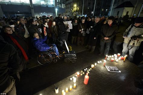 Crowds Rally Across The World To Condemn Charlie Hebdo Attack Daily