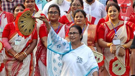 রাজ্যের দুই লোকসভা কেন্দ্রে তৃণমূলের প্রার্থী পদ বাতিলের আবেদন বিজেপির কি বক্তব্য ঘাসফুল