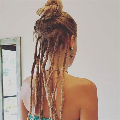Dreadlocks Underneath Half Part Dreadlocks Regram Via Btsmdg9bynd