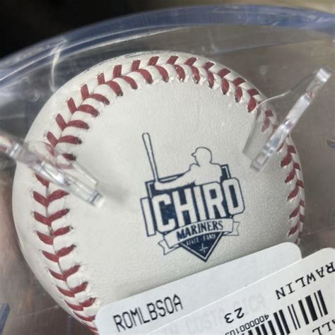 イチロー マリナーズ殿堂入り記念ボール 2022年8月27日mlb実使用モデル メルカリ