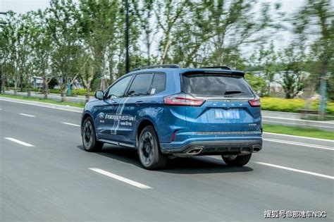 满足多向定位30万元级最豪横的7座SUV试驾新款福特锐界PLUS 搜狐汽车 搜狐网