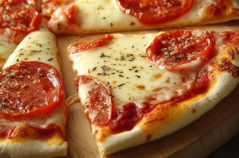 Cheese And Tomato Pizza Slices