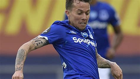 Everton Star Bernard In Therapy With Psychologist For ‘scary Anxiety Attack That Left Him With