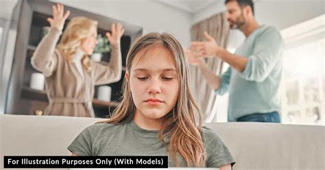 Man Criticized For Kicking Out His Teenage Daughter After Finding Out