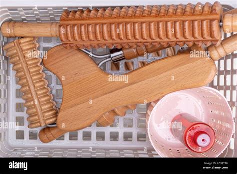 Madero Therapy Anti Cellulite Relaxing Massage Wooden Massage Instruments Roller Spiked