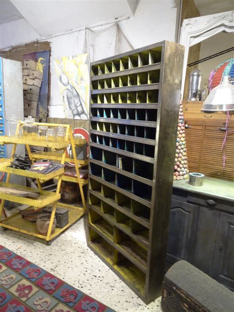 L Atelier de Philippe Meuble industriel à casiers