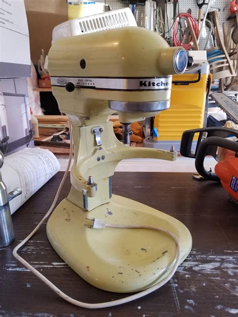 Found A 1960s Hobart Kitchenaid Model K5 A In The Garbage I Cant