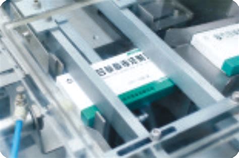 Auto Cartoning Machine With Hot Melt Glue System