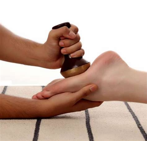 Soulgenie Wood Small Massage Roller 13 X 6 X 25 Cm At Rs 15266piece