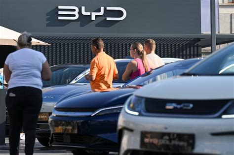欧盟对中国电动汽车发起反补贴调查 拟追加惩罚性关税 阿波罗新闻网