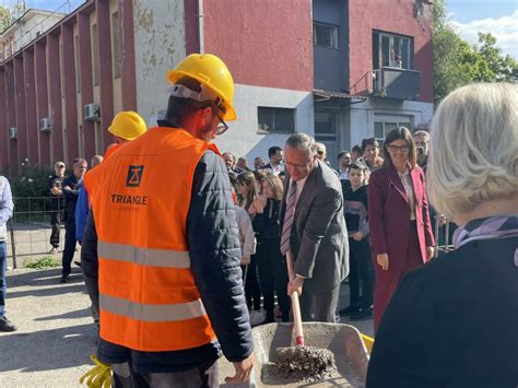 Në Mitrovicë Nis Ndërtimi I Bibliotekës “latif Berisha” Punimet Pritet