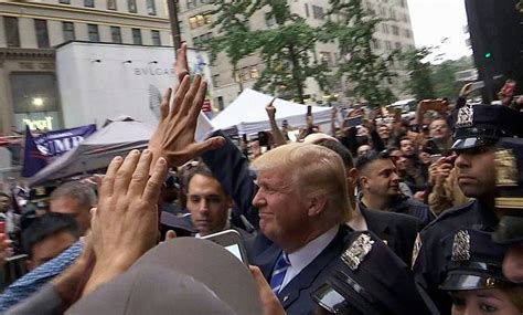 Defiant Trump Seizes On Bill Clinton Sex Scandal Before Debate