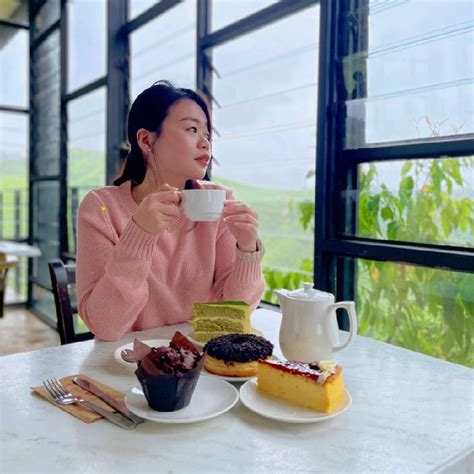Amanda Tan Shi Min Property Management Assistant Manager Eco World