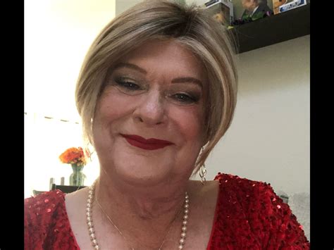 Sparkle Makeover Crossdresser Heaven