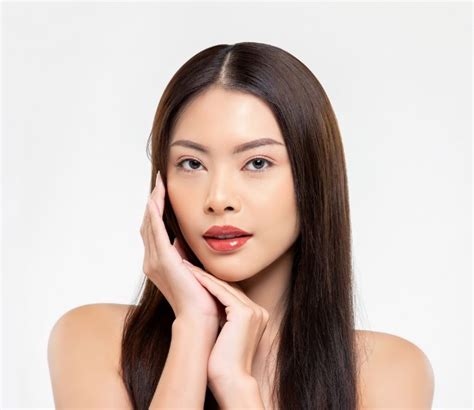 7 Perawatan Dan Rekomendasi Skincare Untuk Kulit Sensitif ERHASTORY