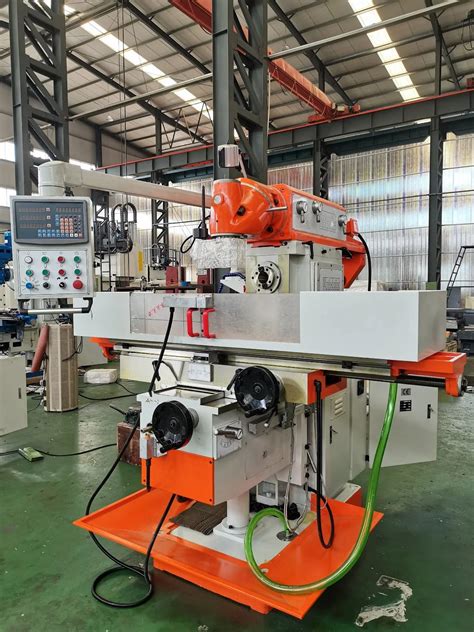 One Servo Motor Control Three Axis Ram Milling Machine China For