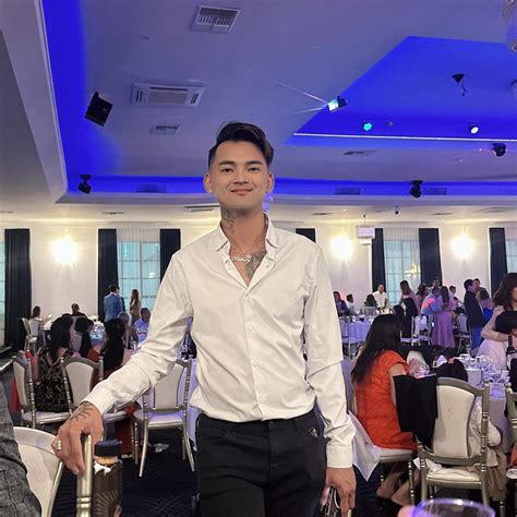 Khun Dy ឃុន ឌី Aus