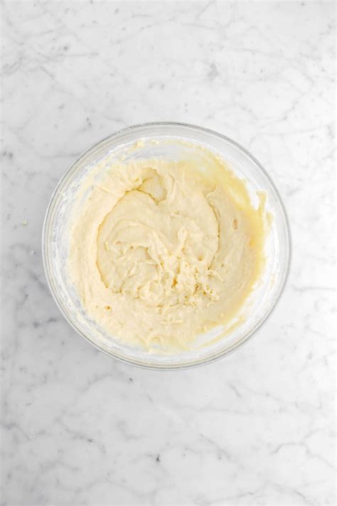 Iced Lemon Loaf Cake Better Than Starbucks Bakers Table