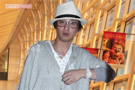 中居正広、女性トラブルで引退後の“引きこもり”生活を助ける「家賃8万円のワンルーム」に住まわせるダンサー恋人（2ページ目） 週刊女性prime