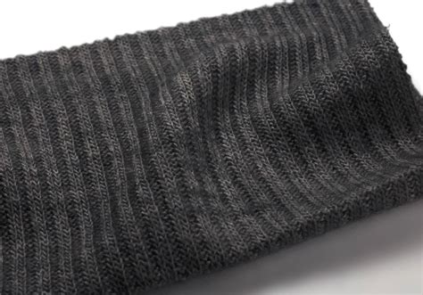身の回りにある生地の種類と名前を一覧で解説！服に使われる生地は？ 山冨ラボ 大阪の老舗生地問屋