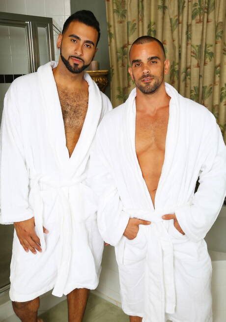 Puerto Rican Hunk Rikk York And American Muscular Damien Crosse In Hot