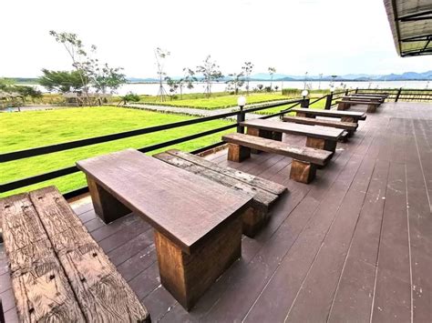 ขุนไกรไม้เรือนเก่า ซื้อ ขาย ประตู หน้าต่าง บานเฟี้ยม ไม้เก่า จัดส่งทั่วไทย ขุนไกรไม้เรือน