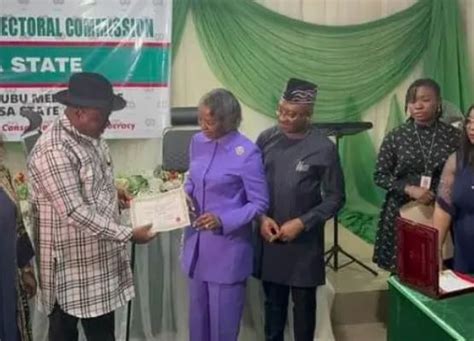Breaking Inec Issues Certificate Of Return To Diri