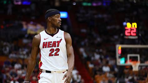 Heats Jimmy Butlers Expected Injury Status Vs 76ers After Missing