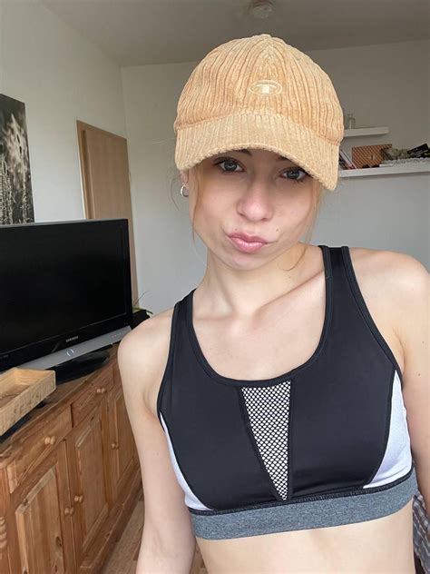 Iutr R Inreallifegirls