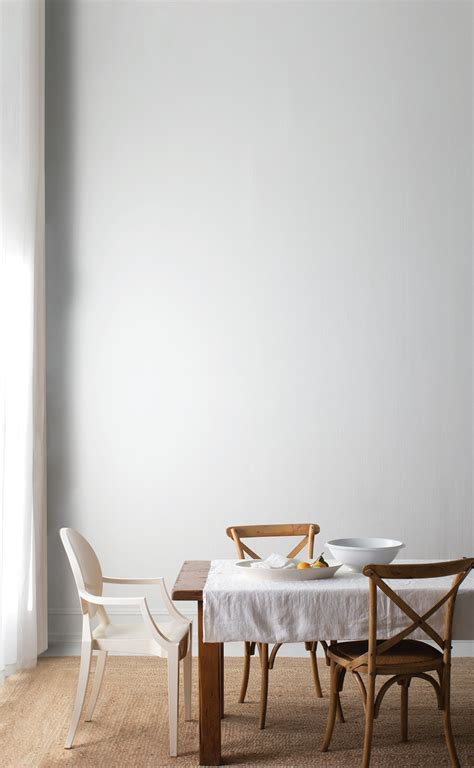 Benjamin Moore Light Grey 70 Shelly Lighting