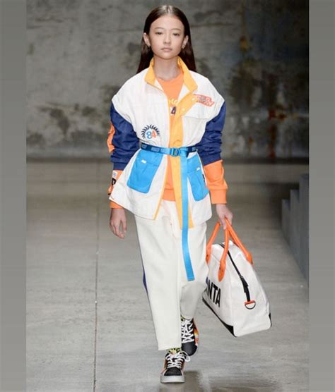 Meovv正式出道！成員ella Gross被稱小jennie、背景是什麼？15歲當遍各大名牌模特兒